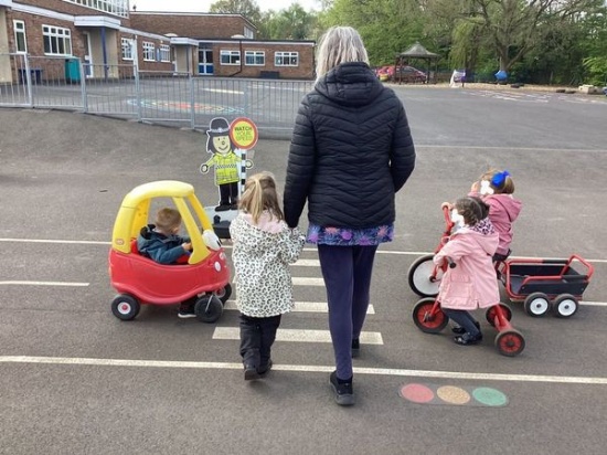 Blakeley Heath Primary School - Beep Beep EYFS Road Safety